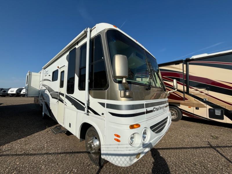 Used 2005 Damon Challenger 327F Motor Home Class A at Gavins Point ...