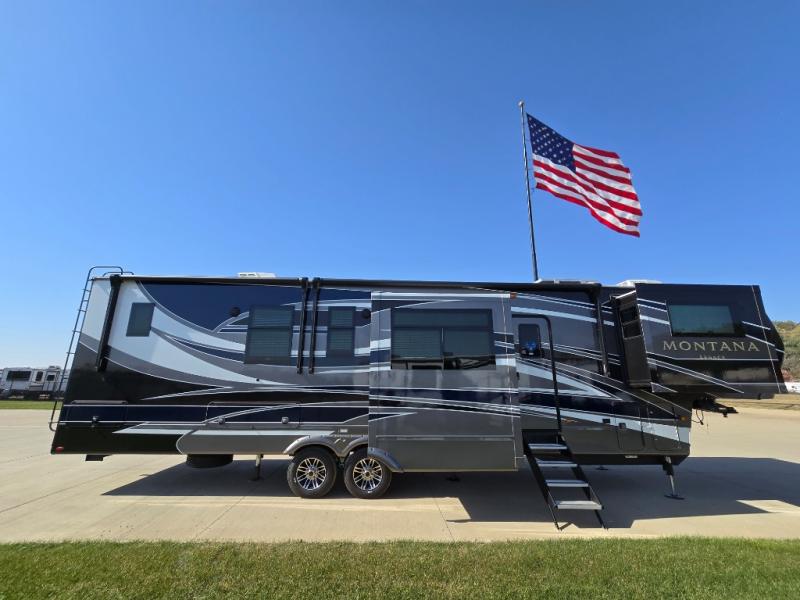 New 2025 Keystone RV Montana 3761FL Fifth Wheel at Gavins Point ...