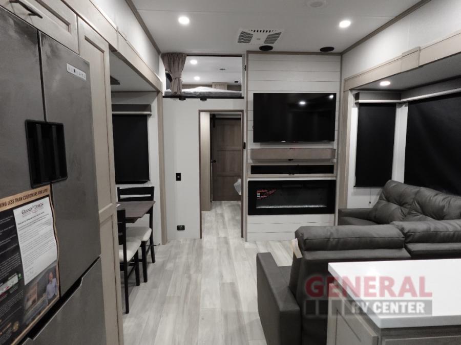 New 2025 Grand Design Influence 3804DS Fifth Wheel at General RV | West ...