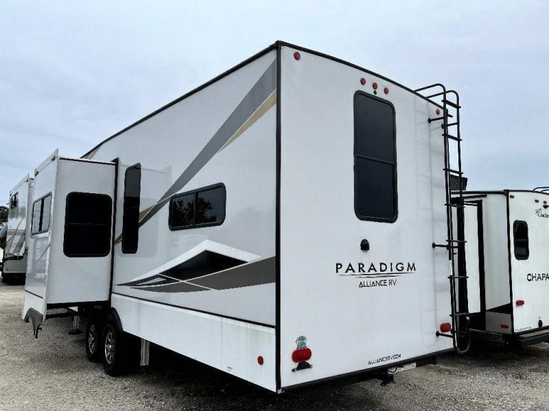 Used 2022 Alliance RV Paradigm 372RK Fifth Wheel at Gerzeny's RV ...