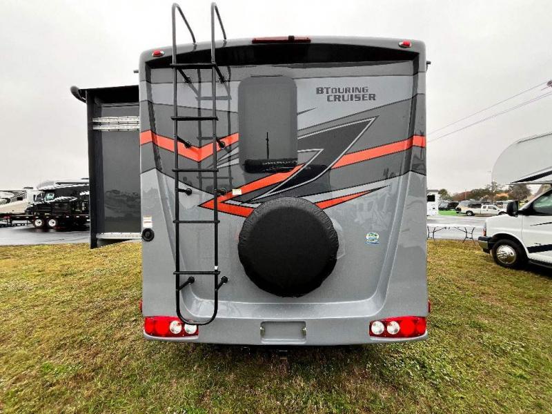 New 2024 Gulf Stream RV BT Cruiser 5245B Motor Home Class C at Gerzeny ...