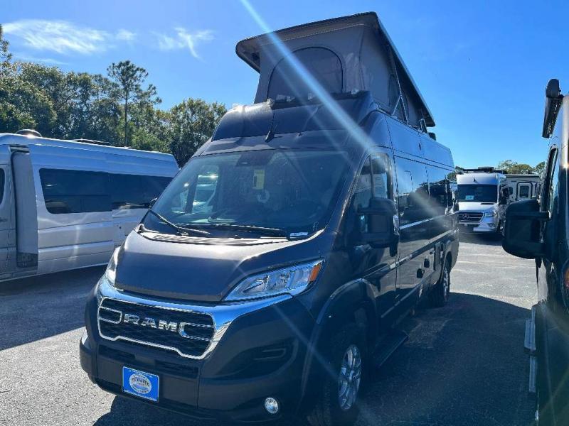 New 2024 Thor Motor Coach Sequence 20A POP TOP Motor Home Class B at ...