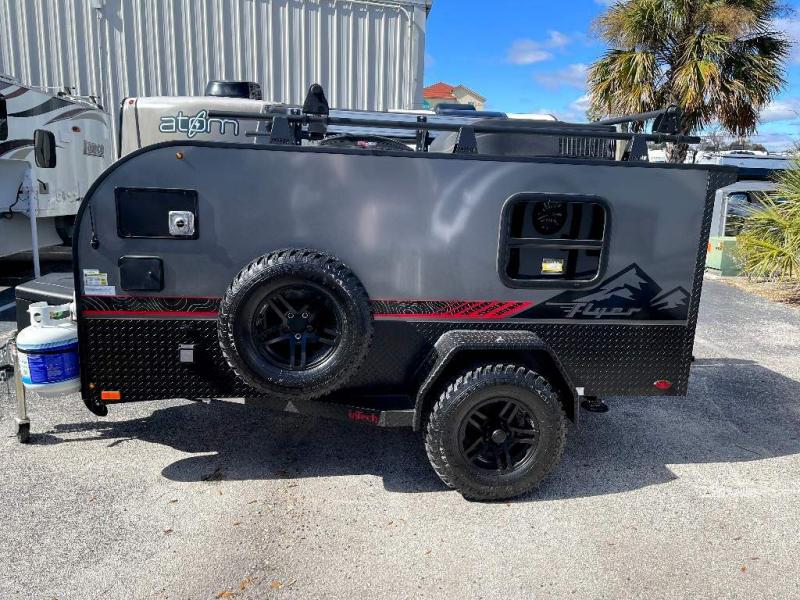 New 2024 inTech RV Flyer Pursue Toy Hauler Fifth Wheel at Gerzeny's RV ...