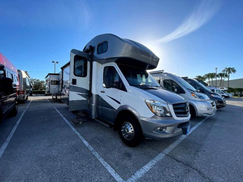 Used 2018 Winnebago Navion 24D Motor Home Class C at Gerzeny's RV ...