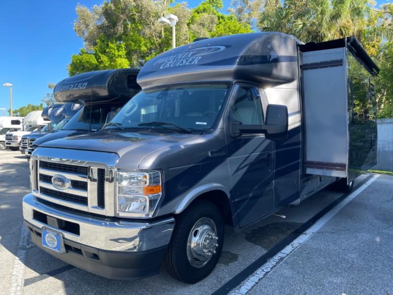 New 2024 Phoenix USA Phoenix Cruiser 2552 Motor Home Class C at Gerzeny ...