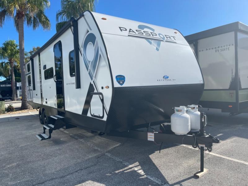New 2025 Keystone RV Passport Classic 284QB Travel Trailer at Gerzeny's ...