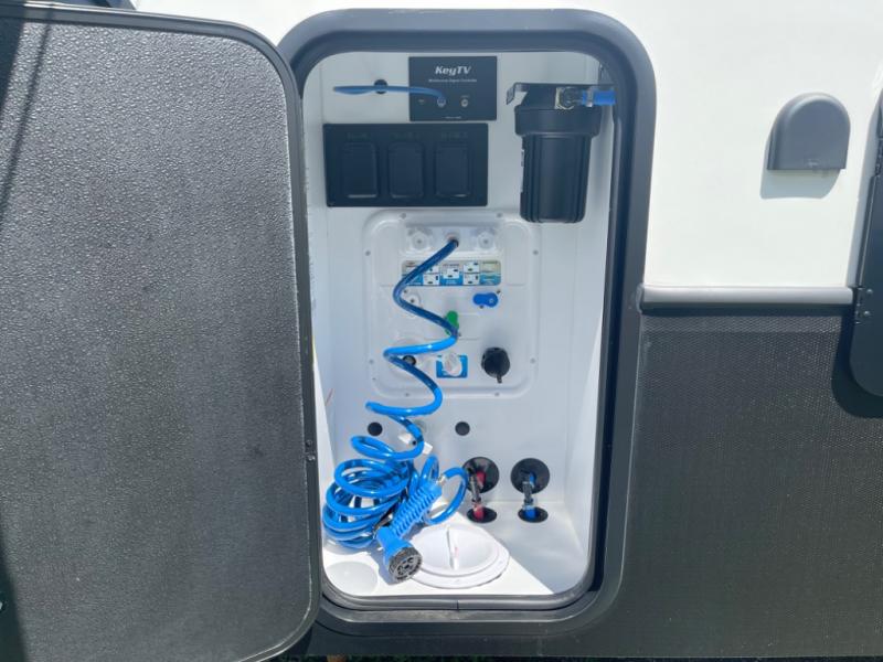 New 2025 Keystone RV Alpine 3712KB Fifth Wheel at Gerzeny's RV | Fort ...