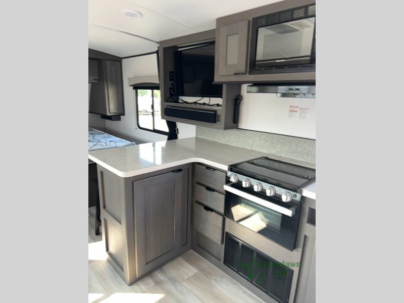 Used 2022 Cruiser Embrace EL210 Travel Trailer at Greenlawn RV | Chillicothe, OH | #279719T