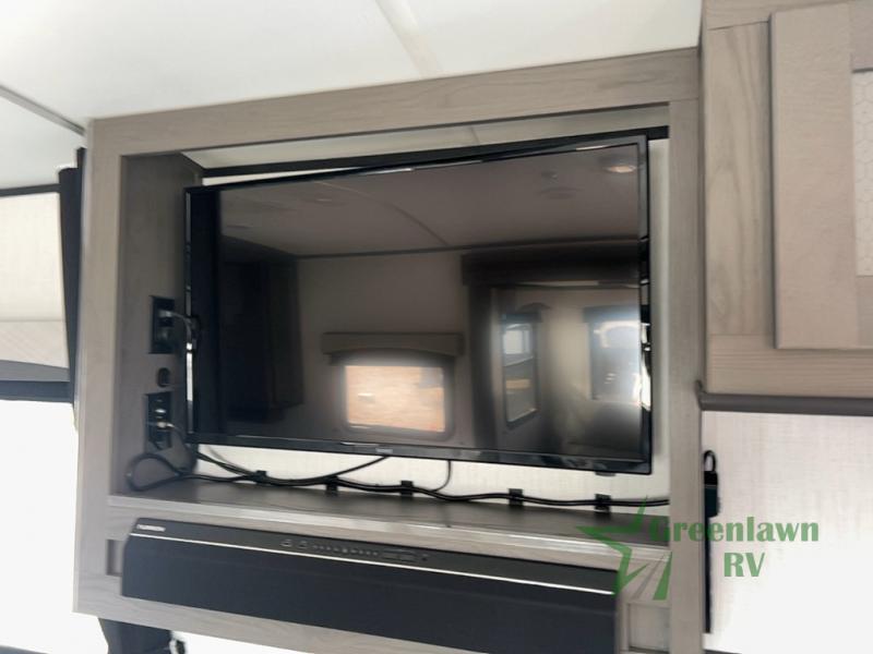 Used 2022 Cruiser Embrace EL210 Travel Trailer at Greenlawn RV | Chillicothe, OH | #279719T