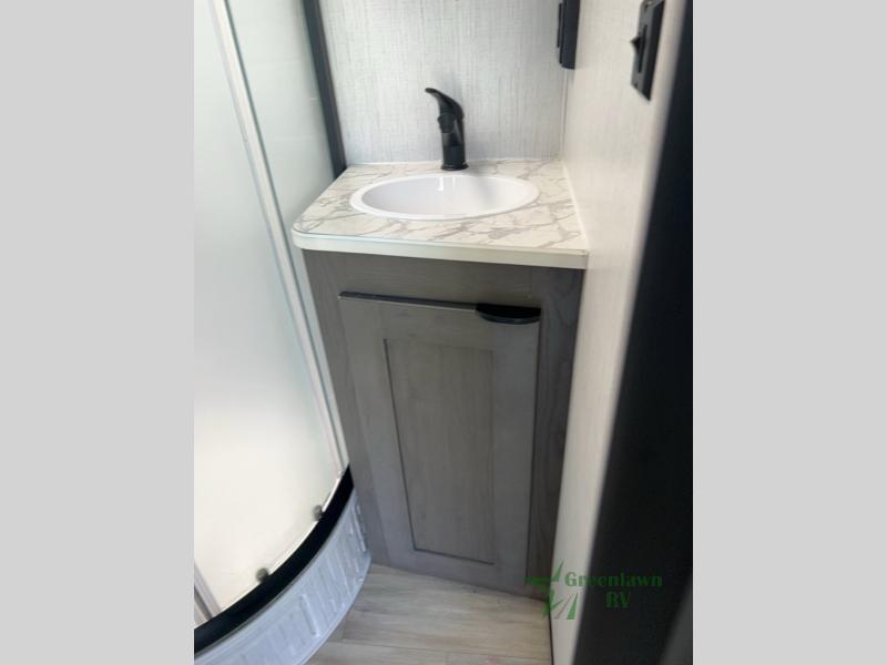 Used 2022 Cruiser Embrace EL210 Travel Trailer at Greenlawn RV | Chillicothe, OH | #279719T