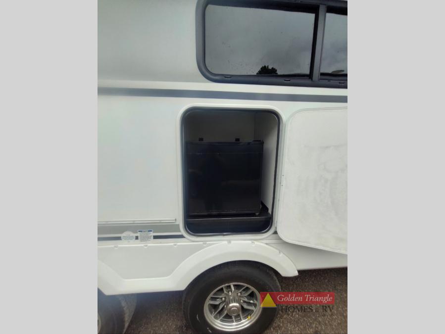 New 2025 Coachmen RV Freedom Express Ultra Lite 298FDS Travel Trailer ...