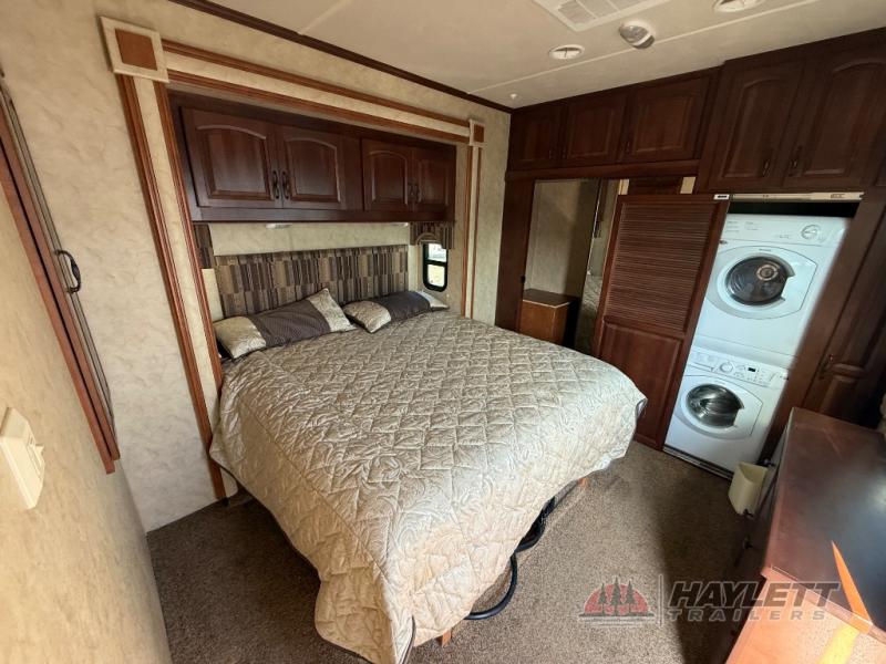 Used 2013 Forest River RV Cedar Creek Cottage 40CRL Destination Trailer ...