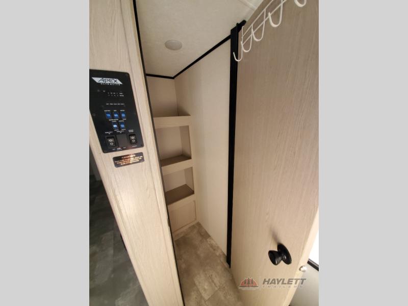 Used 2022 Coachmen RV Apex Ultra-Lite 265RBSS Travel Trailer at ...