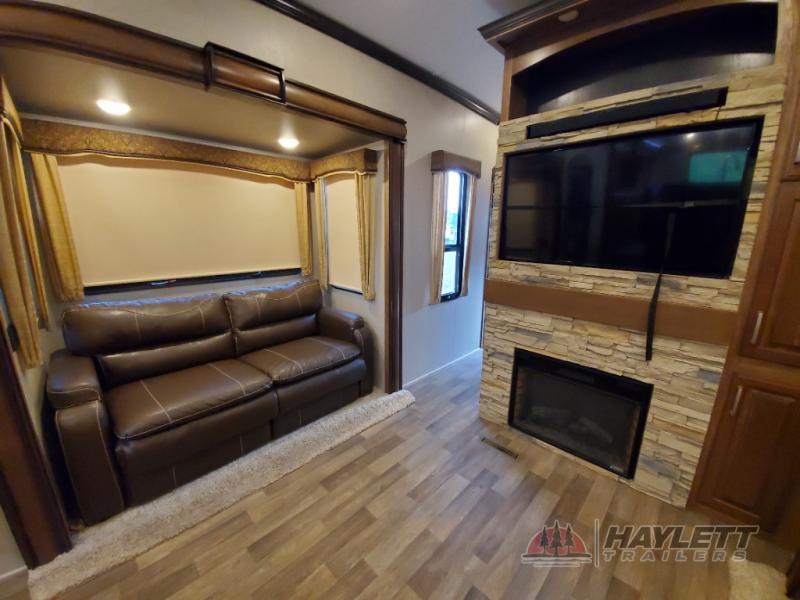 Used 2018 Keystone RV Montana 3820FK Fifth Wheel at Haylett Trailers ...