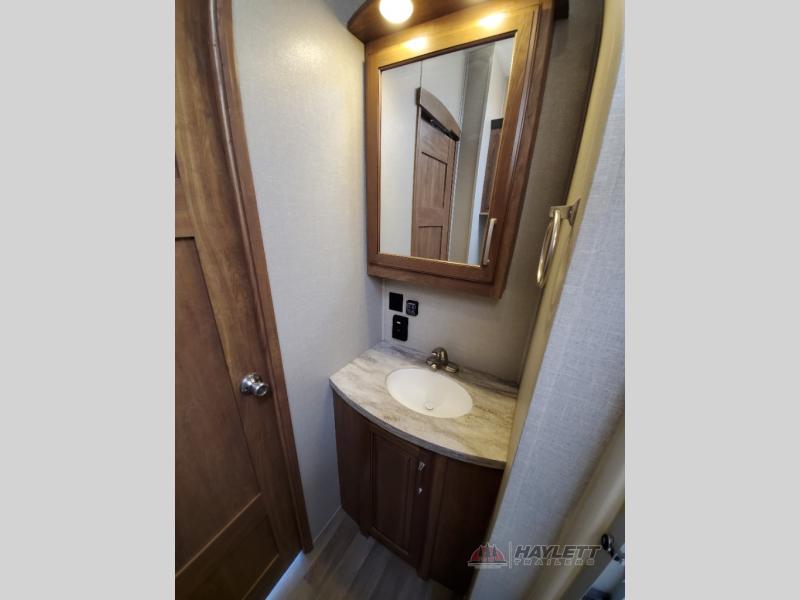 Used 2018 Keystone RV Montana 3820FK Fifth Wheel at Haylett Trailers ...