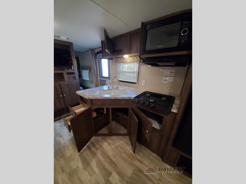 Used 2019 Shasta RVs Shasta 31OK Travel Trailer at Haylett Trailers ...