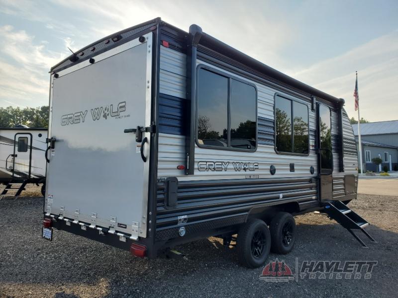 Used 2023 Forest River RV Cherokee Grey Wolf 18RR Toy Hauler Travel ...