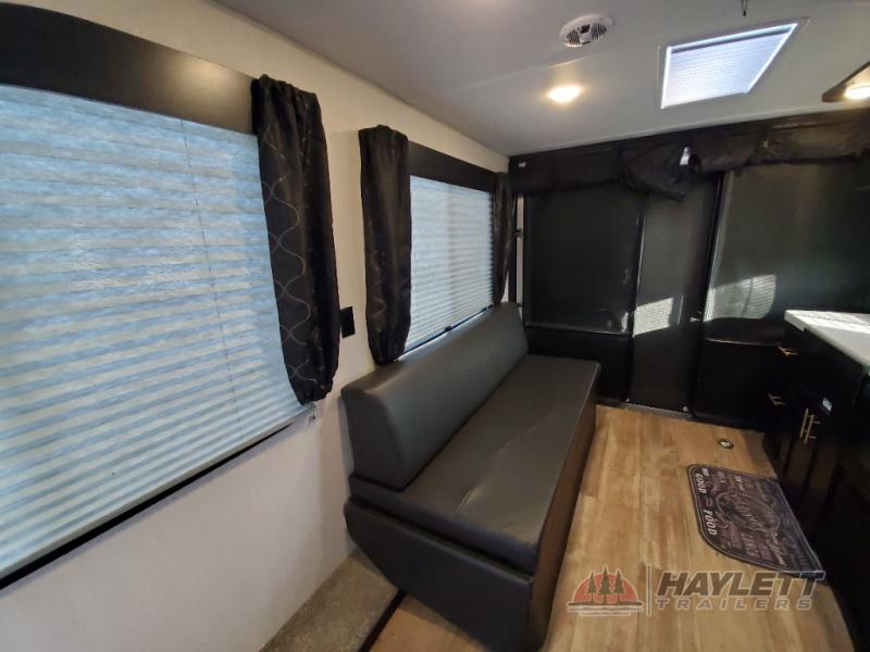 Used 2023 Forest River RV Cherokee Grey Wolf 18RR Toy Hauler Travel ...