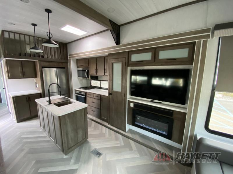 Used 2022 Forest River RV Wildwood Grand Lodge 42FLDL Destination ...