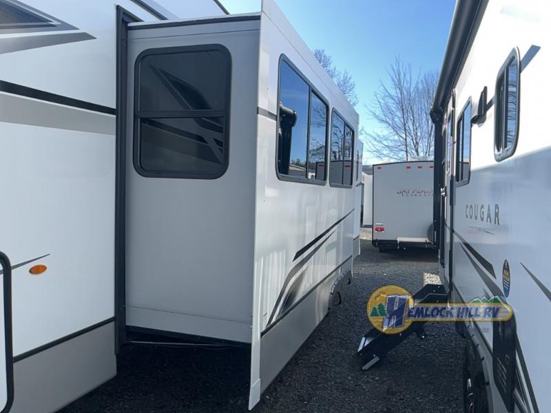 New 2024 Keystone RV Cougar Half-Ton 32BHS Fifth Wheel at Hemlock Hill ...