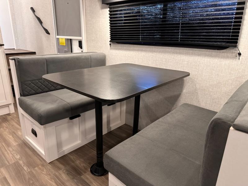 New 2025 Jayco Eagle SLE 24MLE Fifth Wheel at Hilltop Camper & RV ...