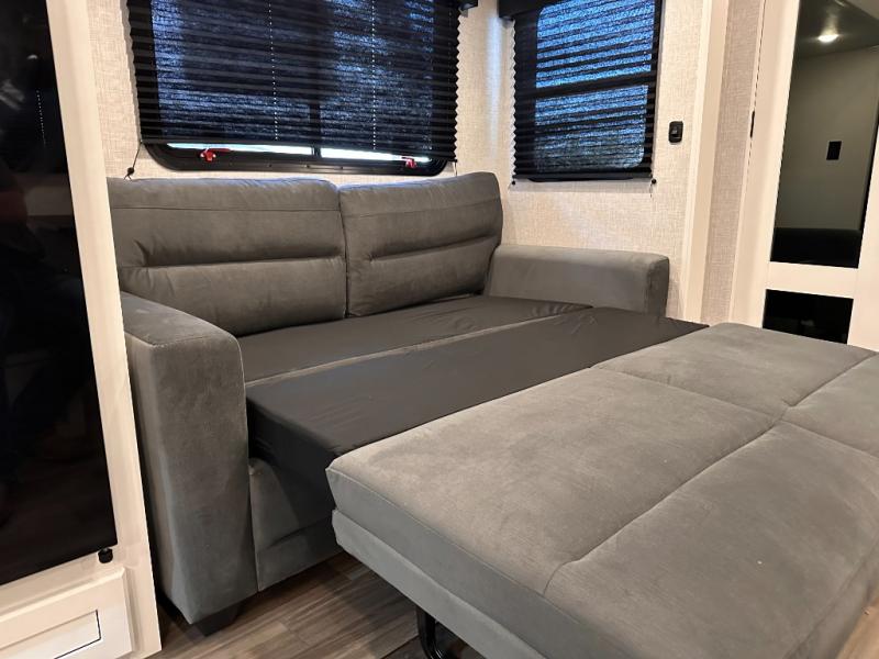 New 2025 Jayco Eagle SLE 24MLE Fifth Wheel at Hilltop Camper & RV ...