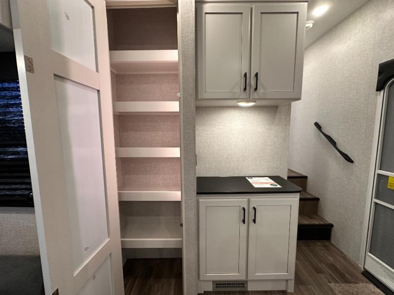 New 2025 Jayco Eagle SLE 24MLE Fifth Wheel at Hilltop Camper & RV ...