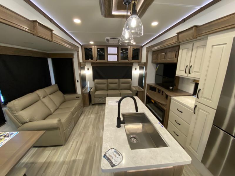 New 2024 Alliance RV Paradigm 295MK Fifth Wheel at Hilltop Camper & RV ...