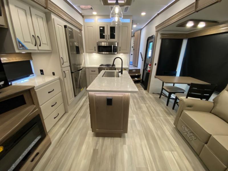 New 2024 Alliance RV Paradigm 295MK Fifth Wheel at Hilltop Camper & RV ...