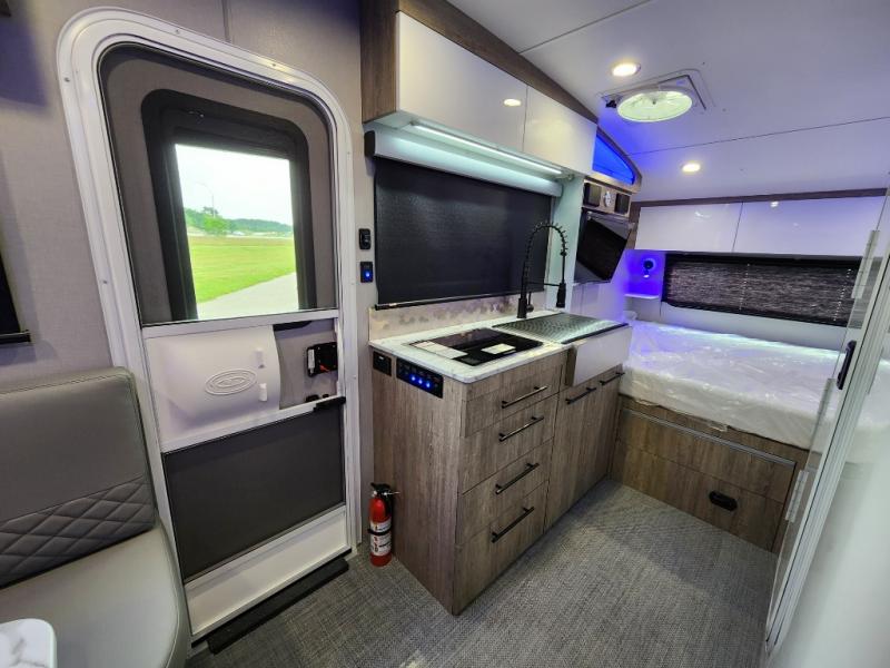 New 2025 inTech RV Sol Horizon Travel Trailer at Hilltop Camper & RV ...