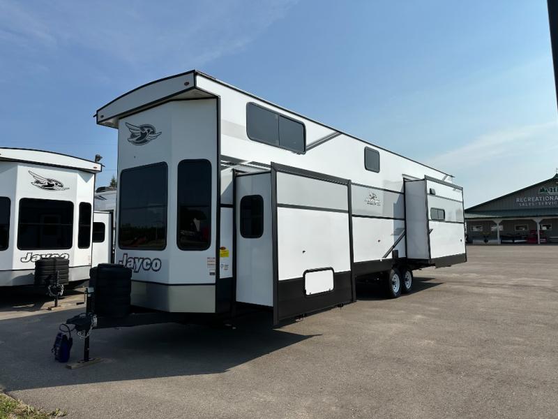 New 2025 Jayco JAY FLIGHT BUNGALOW 40DLFT Destination Trailer at ...