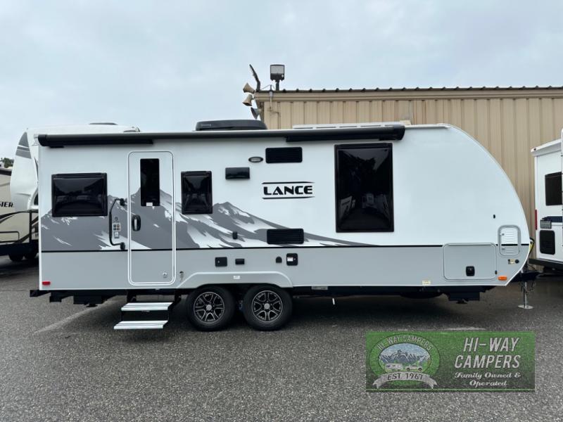 New 2024 Lance Lance Travel Trailers 2075 Travel Trailer at Hi-Way ...