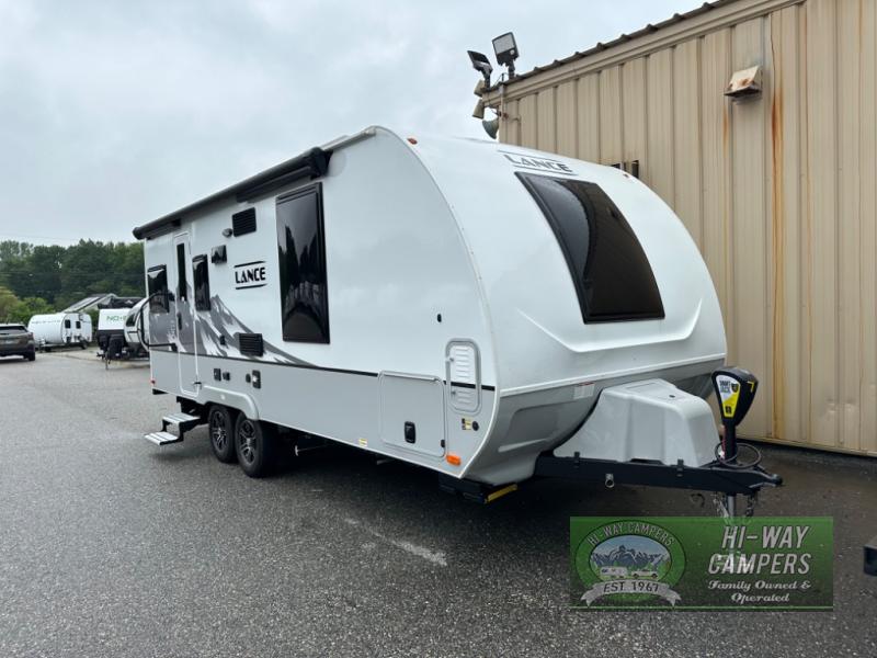 New 2024 Lance Lance Travel Trailers 2075 Travel Trailer at Hi-Way ...