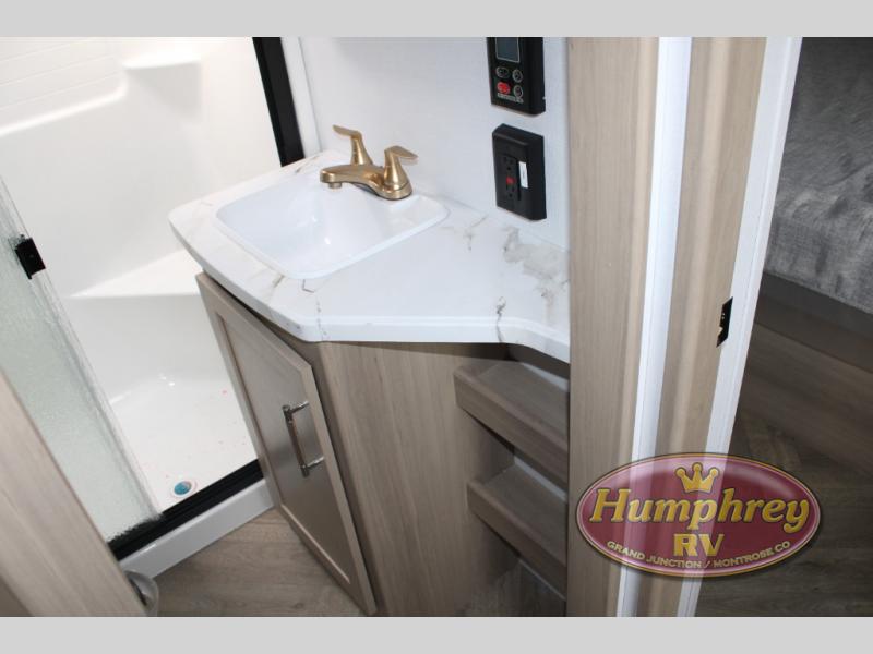 New 2025 Keystone RV Carbon 358 Toy Hauler Fifth Wheel at Humphrey RV ...