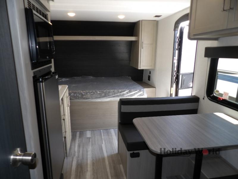 New 2024 Keystone RV Springdale Classic Mini 2010BH Travel Trailer at ...