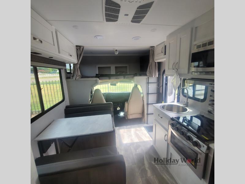 New 2024 Gulf Stream RV Conquest Class C 6237 Motor Home Class C at ...