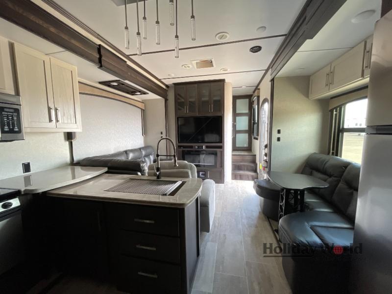 Used 2019 Keystone RV Raptor 425TS Toy Hauler Fifth Wheel at Holiday ...