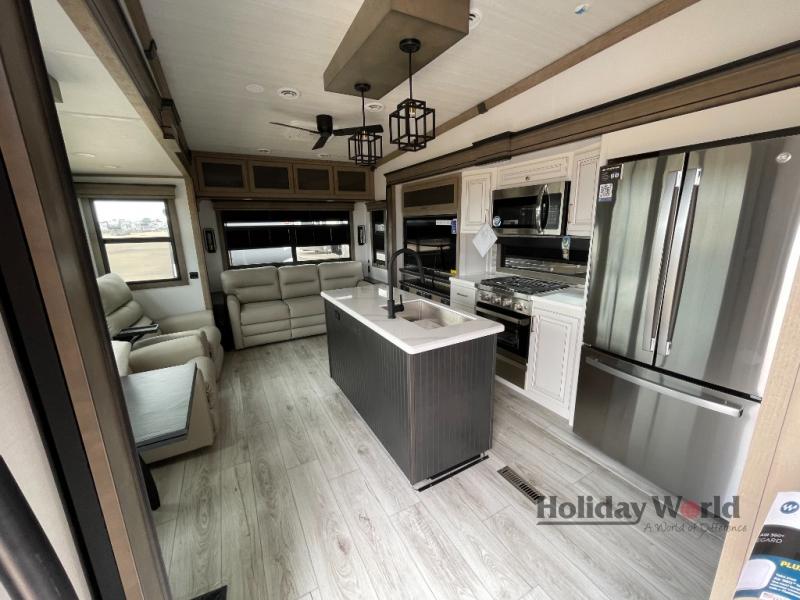 New 2025 Keystone RV Montana 3123RL Fifth Wheel at Holiday World | Katy ...