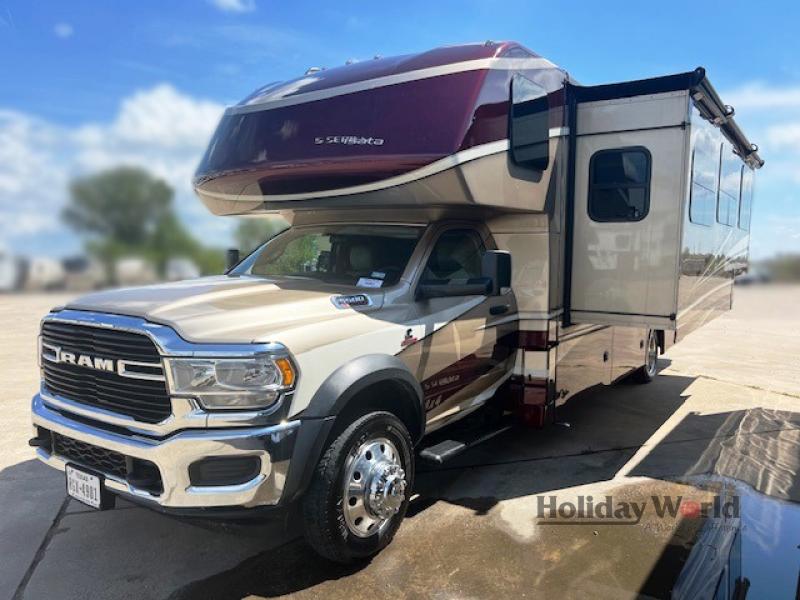 Used 2021 Dynamax Isata 5 30FW Motor Home Super C - Diesel at Holiday World | Katy, TX | #34391