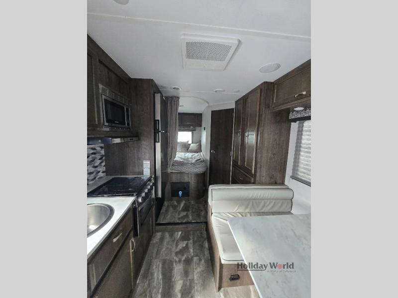 Used 2023 Gulf Stream RV Conquest Class C 6237 Motor Home Class C at ...