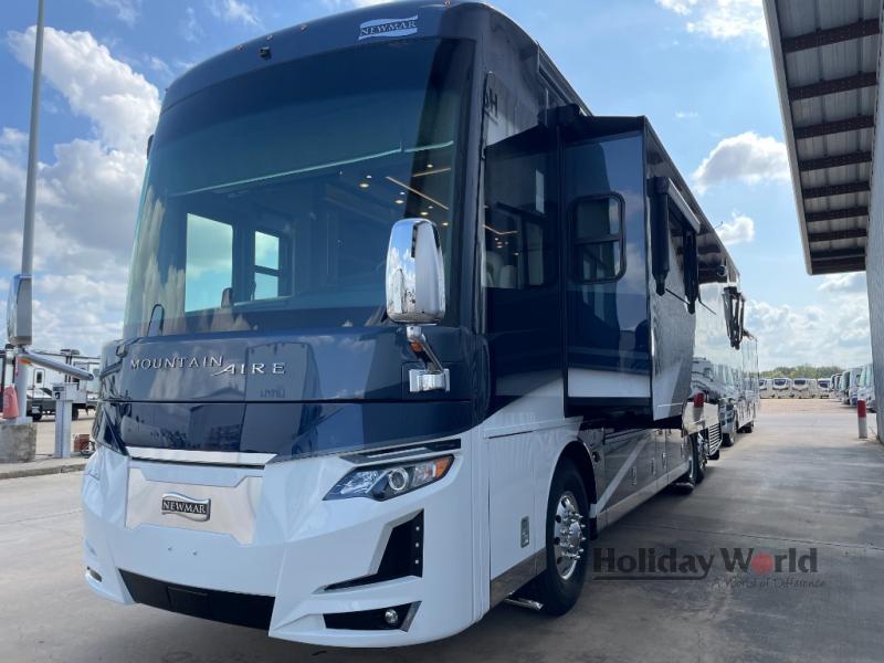 New 2025 Newmar Mountain Aire 3825 Motor Home Class A - Diesel at ...
