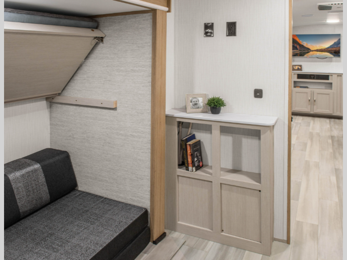 Cruiser Embrace Travel Trailer RVs For Sale