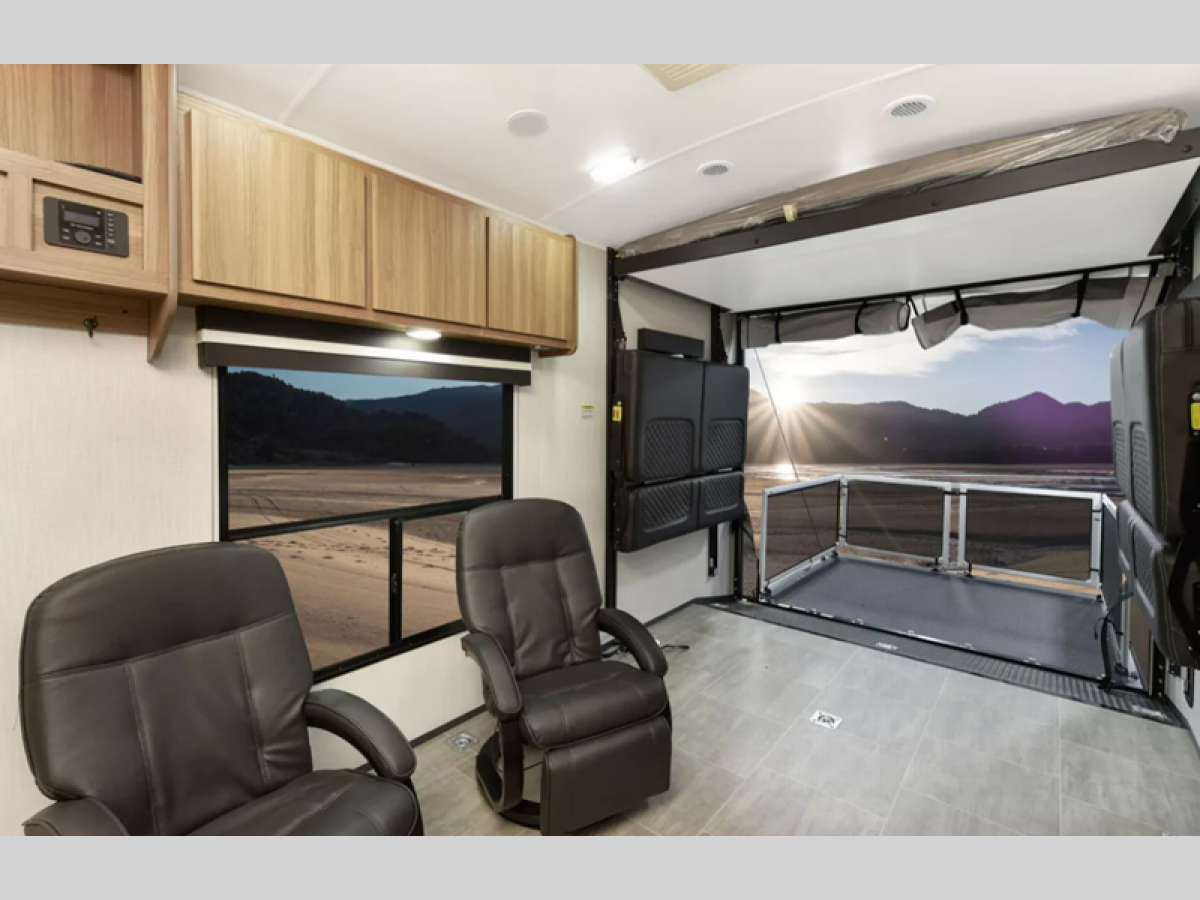 Heartland Torque Toy Hauler Travel Trailer RVs For Sale