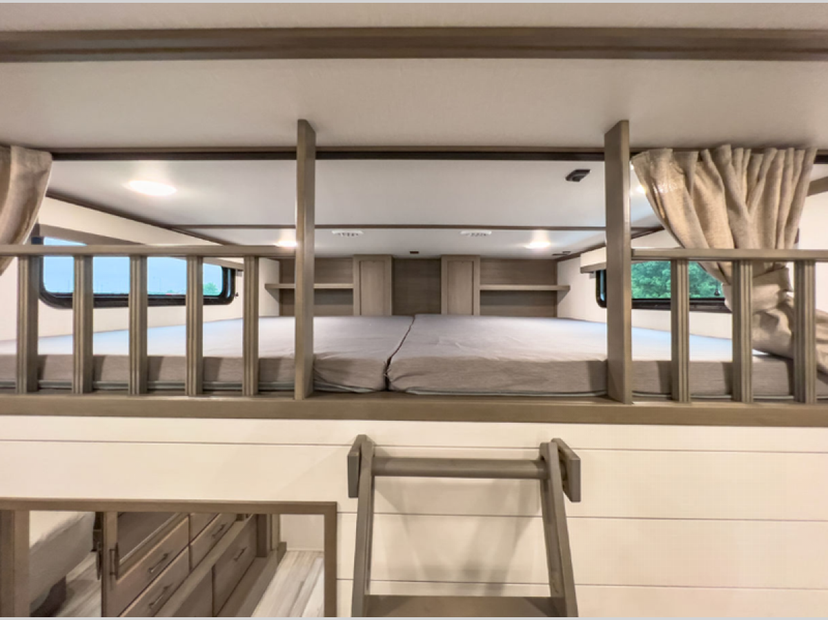 Grand Design Solitude Fifth Wheel RVs For Sale