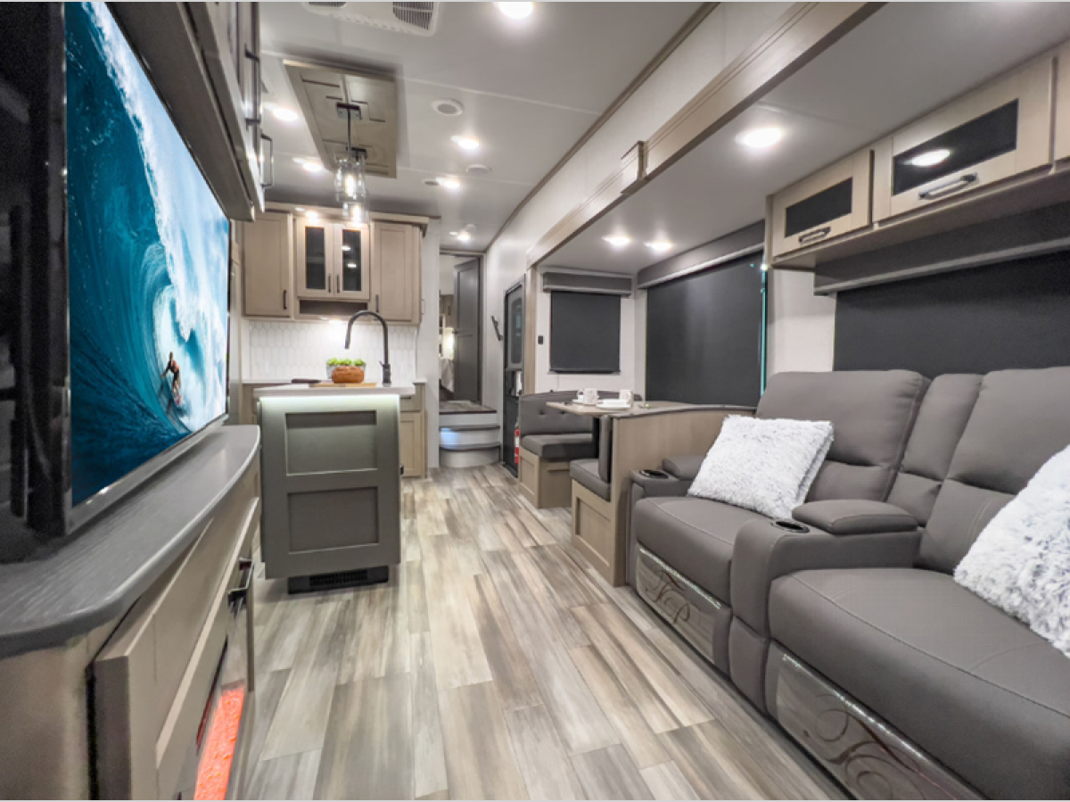 Grand Design Reflection Fifth Wheel RVs For Sale
