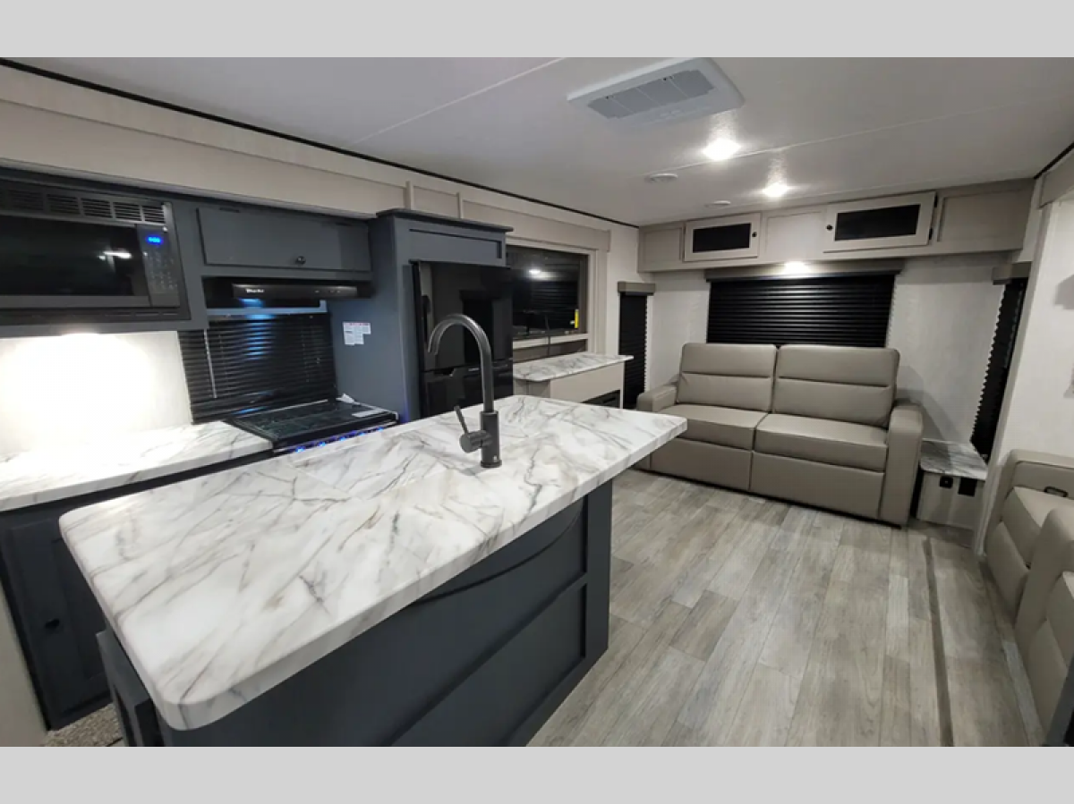 Coachmen RV Apex Ultra-Lite Travel Trailer RVs For Sale