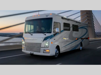 Winnebago Adventurer Motor Home Class A Reviews | Floorplans | Features ...