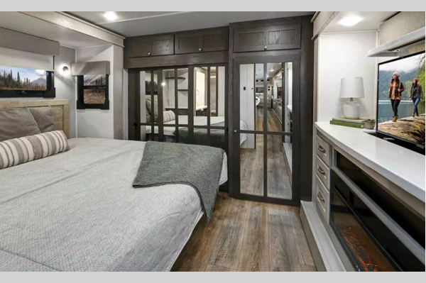 Palomino River Ranch Fifth Wheel RVs For Sale