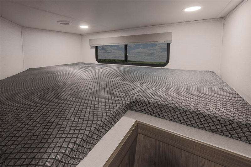 Alliance RV Avenue Fifth Wheel Reviews | Floorplans | Features ...