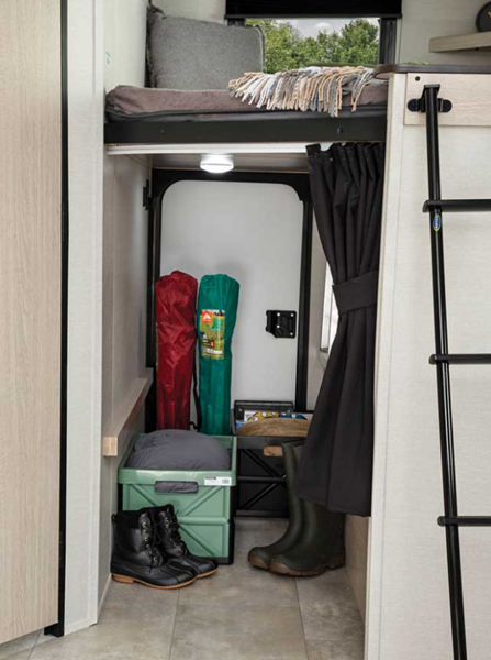 Coachmen RV Apex Ultra-Lite Travel Trailer Reviews | Floorplans ...